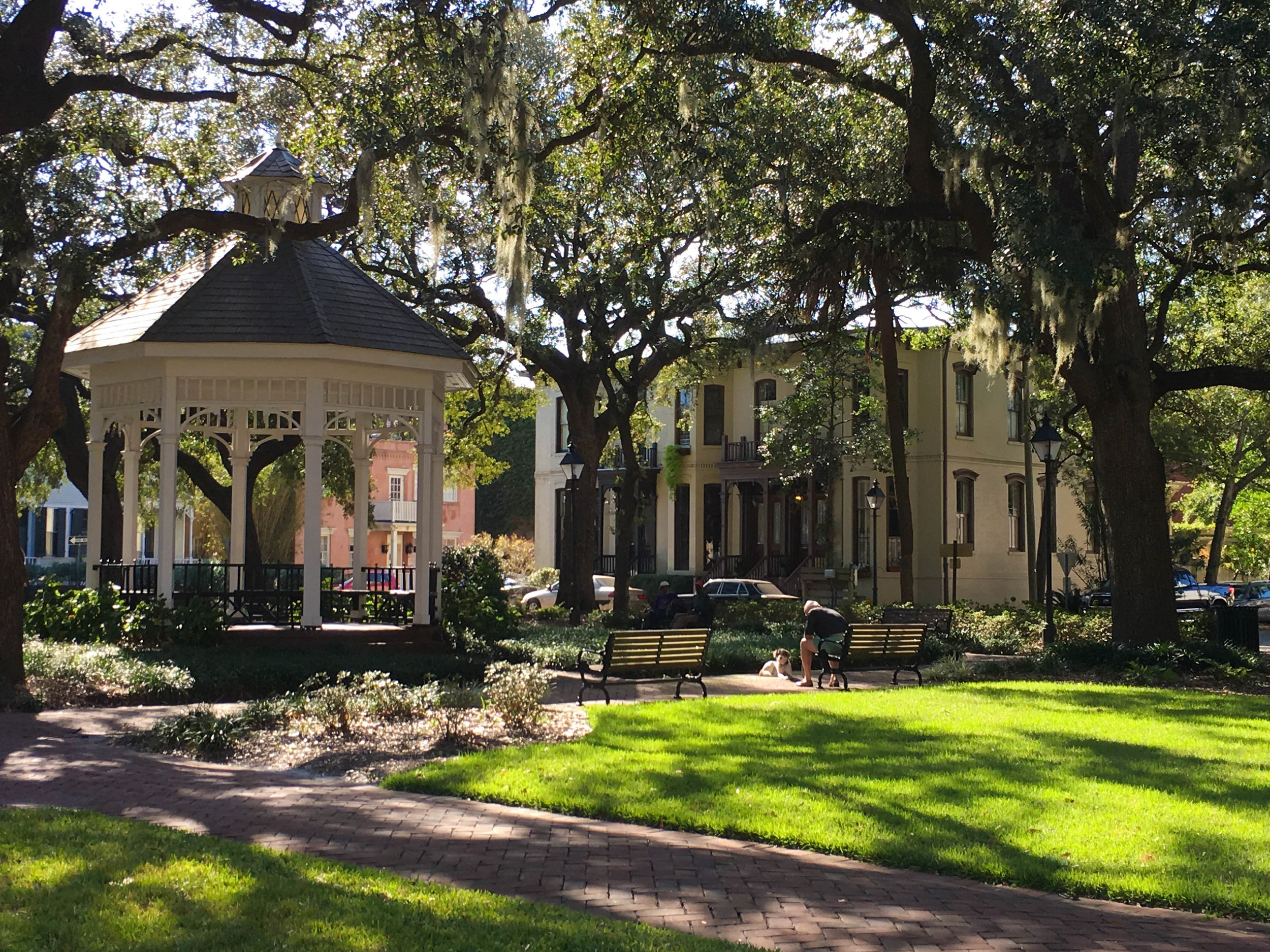 3 Self-Guided Walking Tours of Savannah — The City Sidewalks