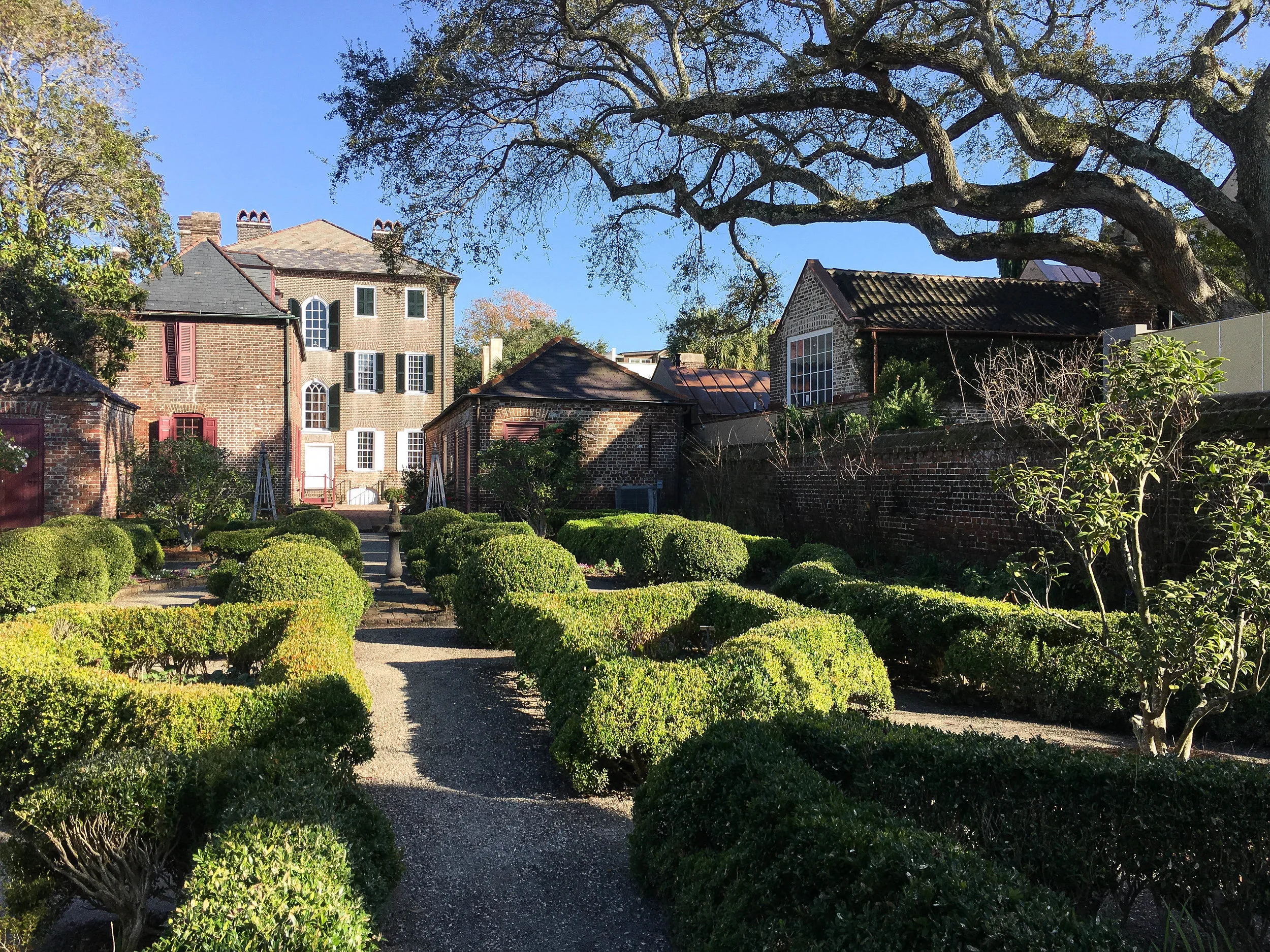 5 Self-Guided Walking Tours of Charleston — The City Sidewalks