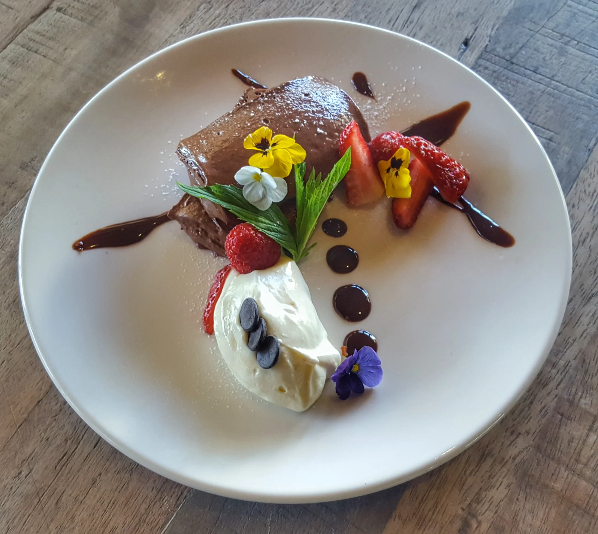 The George Bar & Dining