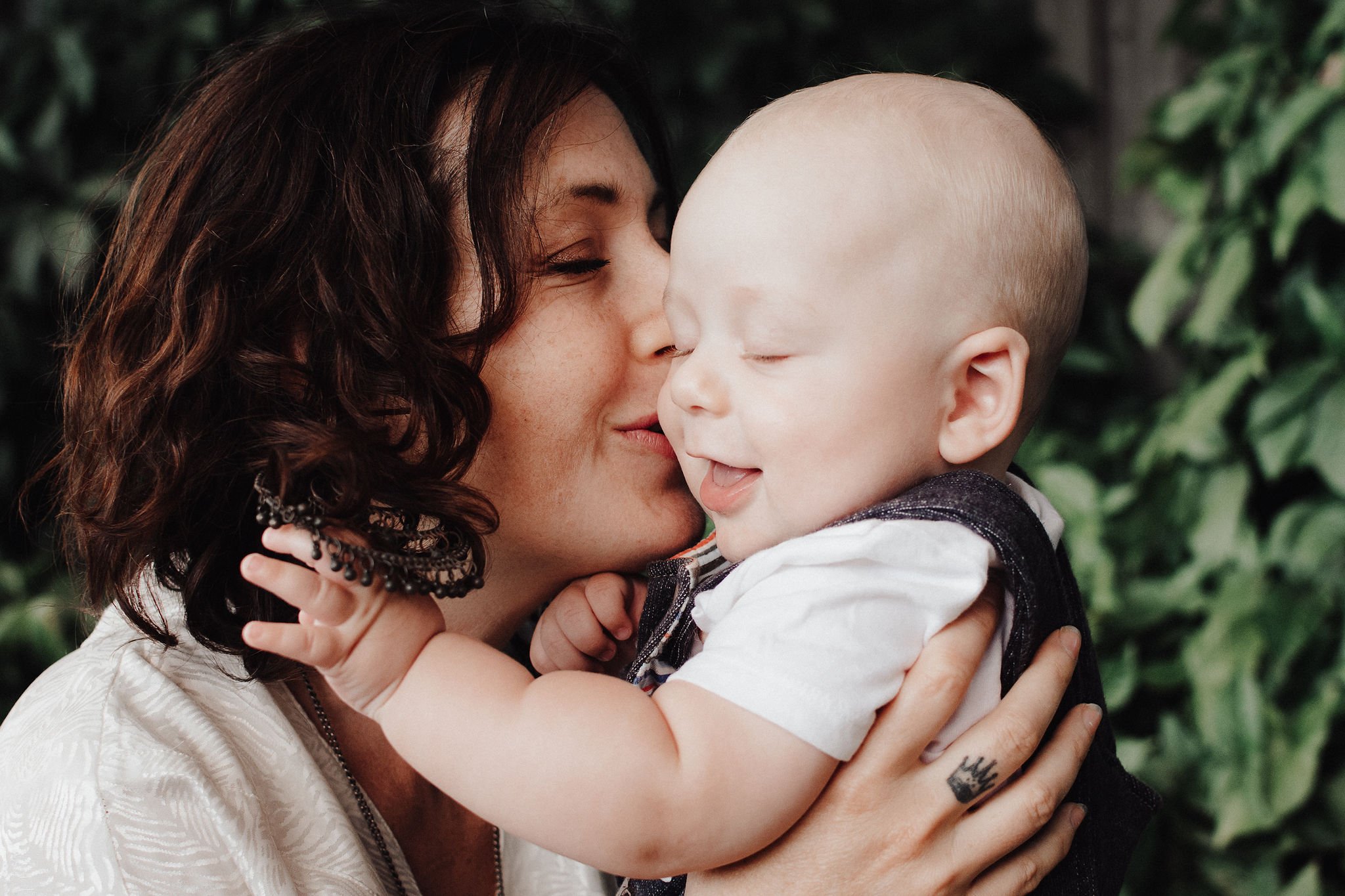 Professional Portrait Photographer Rachel Kimberley - Byron Bay & Brisbane