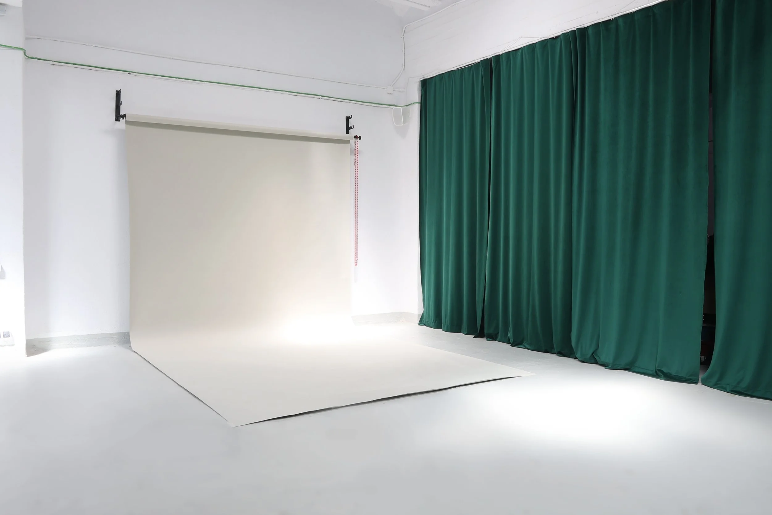VENUE HIRE — life drawing barcelona