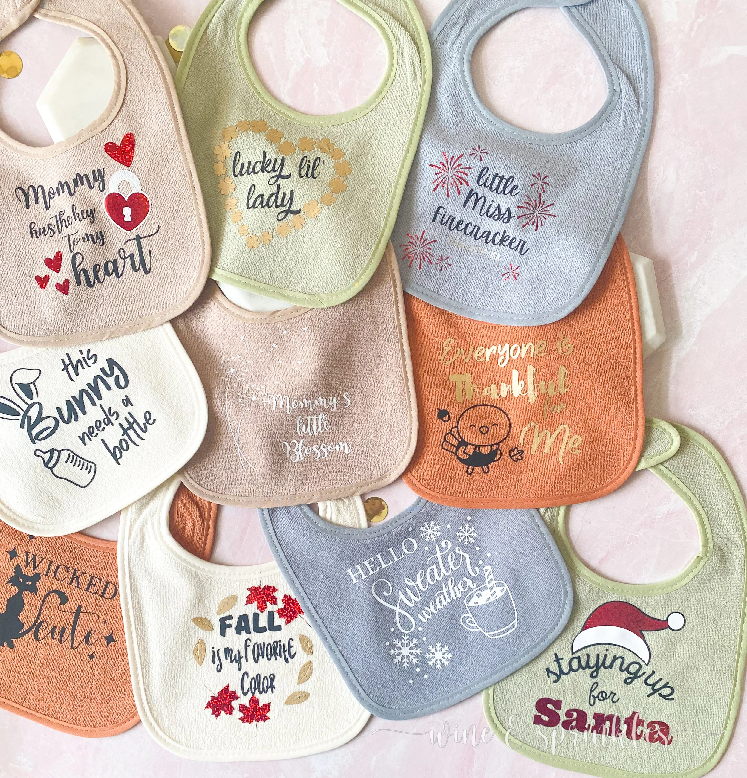 DIY Seasonal & Holiday HTV Baby Bibs — Wine & Sprinkles