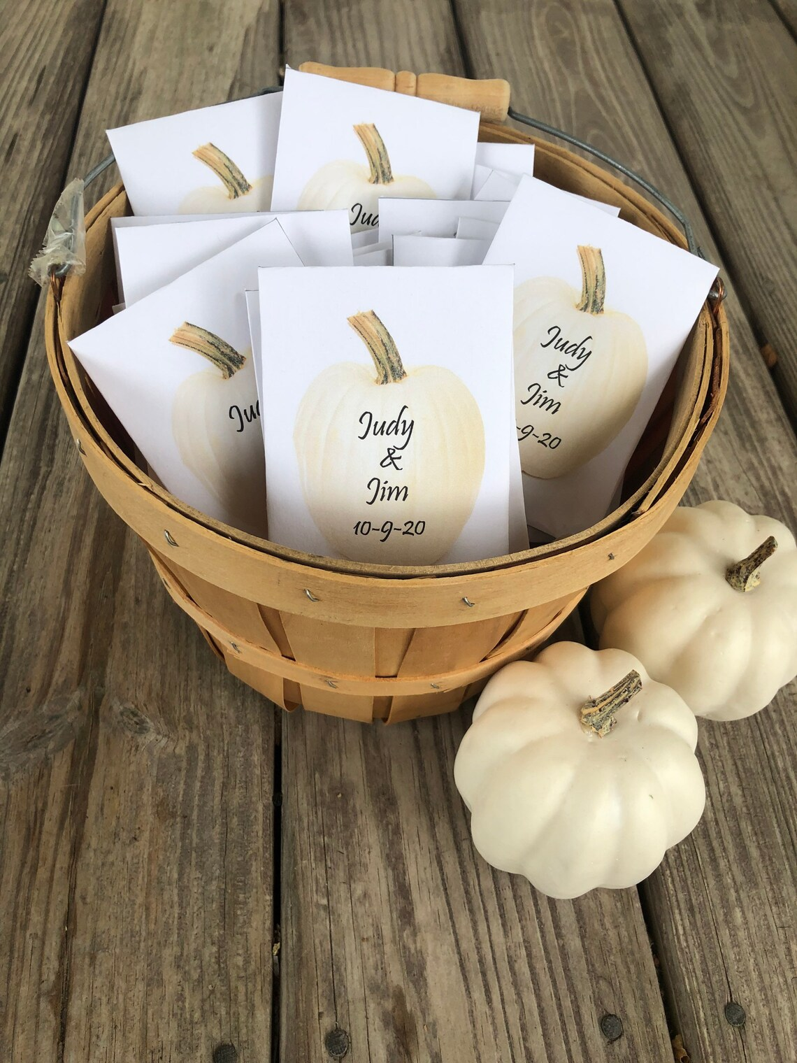 Affordable Fall Favors Under $3 for an Autumn Wedding — Wine & Sprinkles