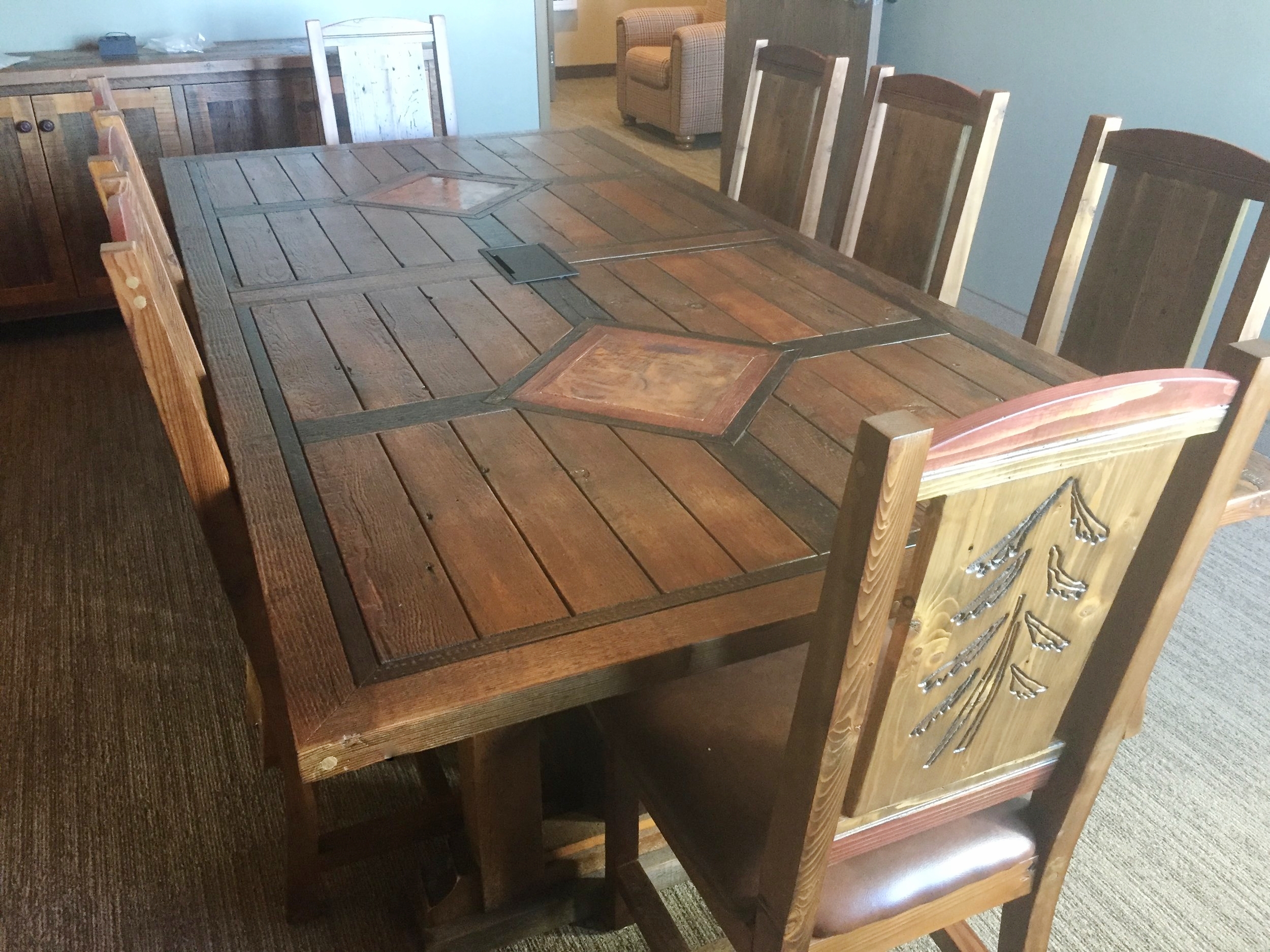 Barn Wood Furniture - Rustic Barnwood and Log Furniture By Vienna Woodworks