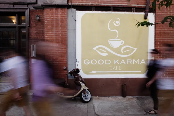.Welcome to Good Karma Cafe