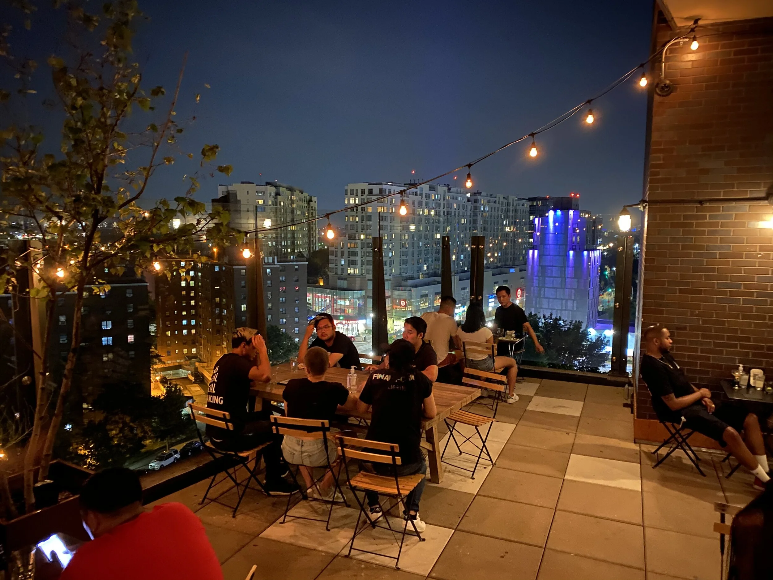 Leaf Bar & LoungePress