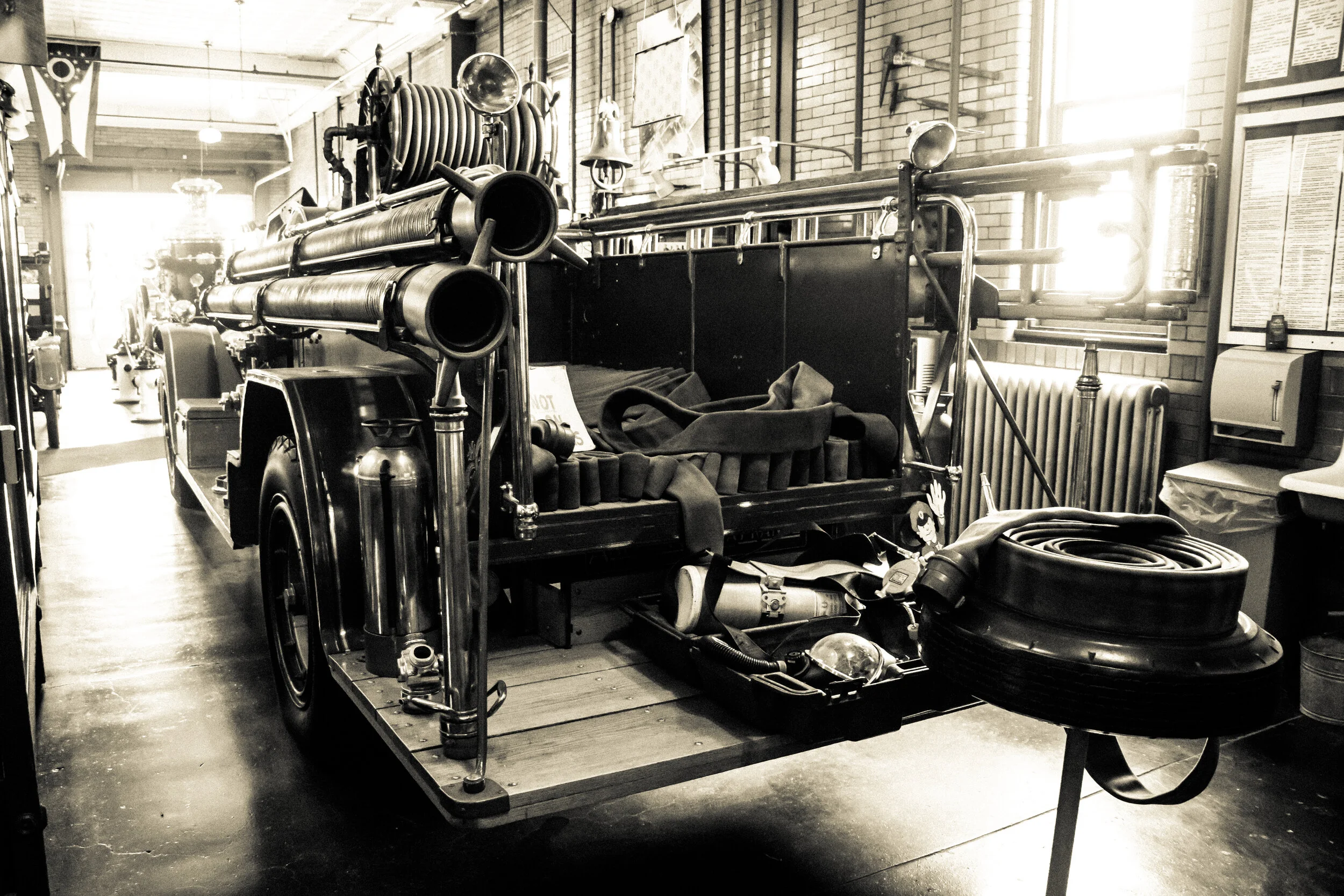 Exhibits — THE Toledo Firefighters Museum is open saturday noon - 4