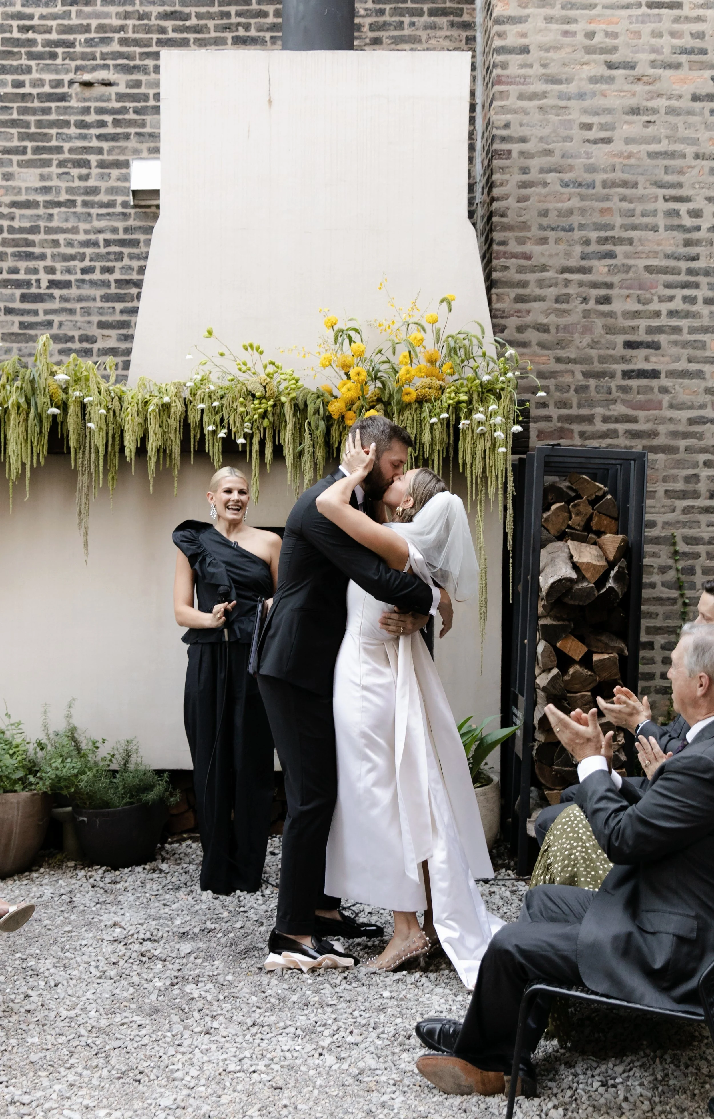 A Modern Wedding at Elske Restaurant | The Emily Hotel | West Loop ...