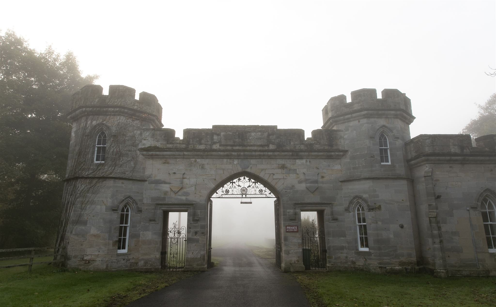 Winton Castle Wedding | Scotland Wedding Photographer | Edinburgh ...