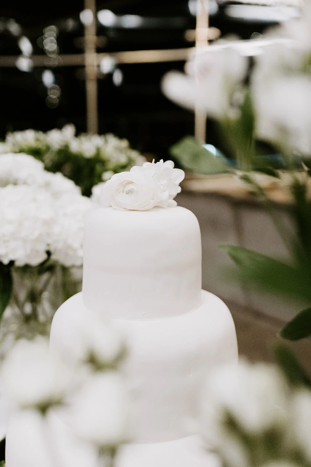 TOP 5 | CAKES TOO BEAUTIFUL TO EAT — CELEBRATE DALLAS | TEXAS WEDDING ...