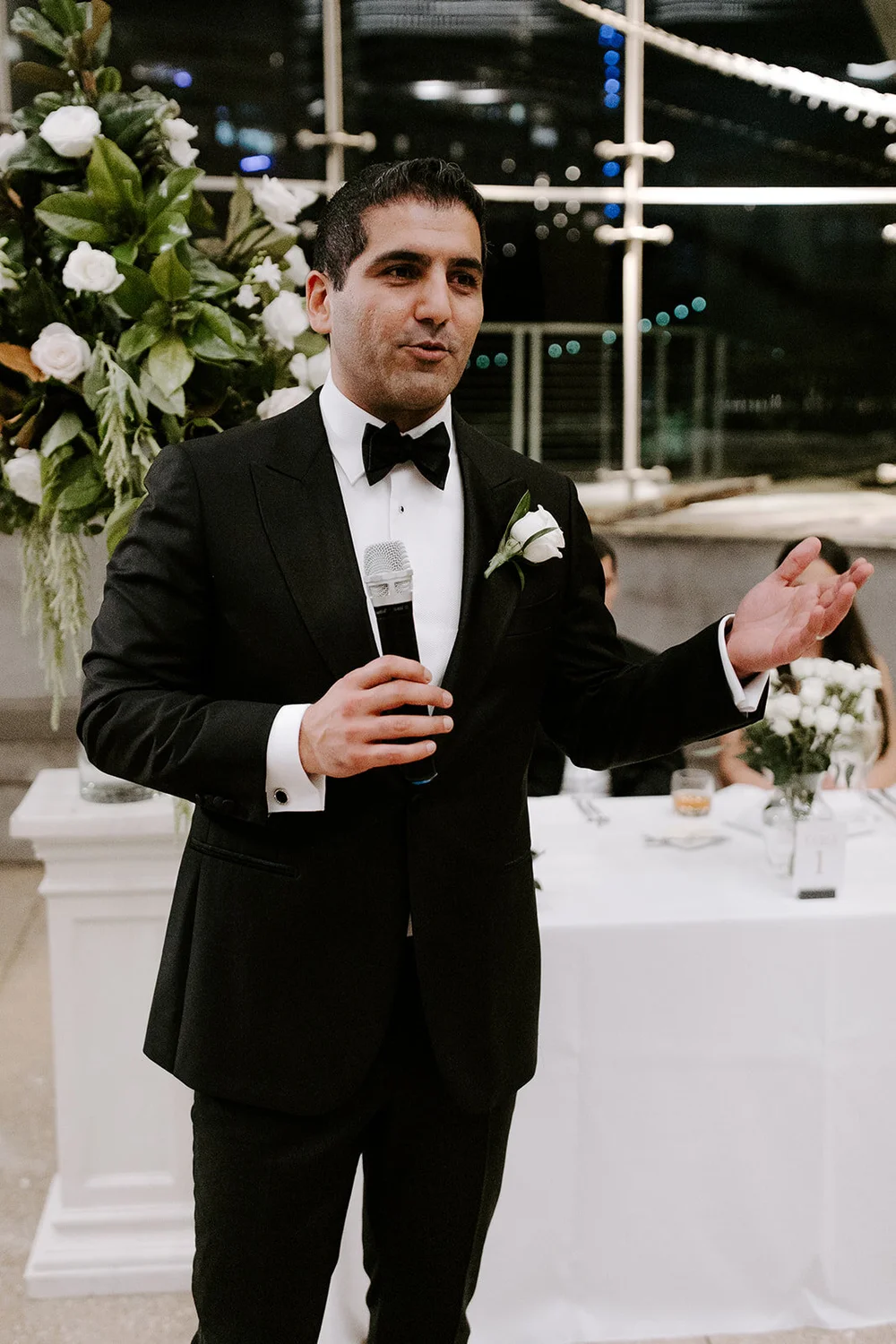 HOW TO WRITE THE PERFECT WEDDING TOAST — CELEBRATE DALLAS | TEXAS ...