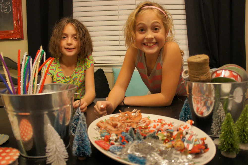 The Fourth Day of Christmas Traditions & Freebies: DIY Ornaments ...