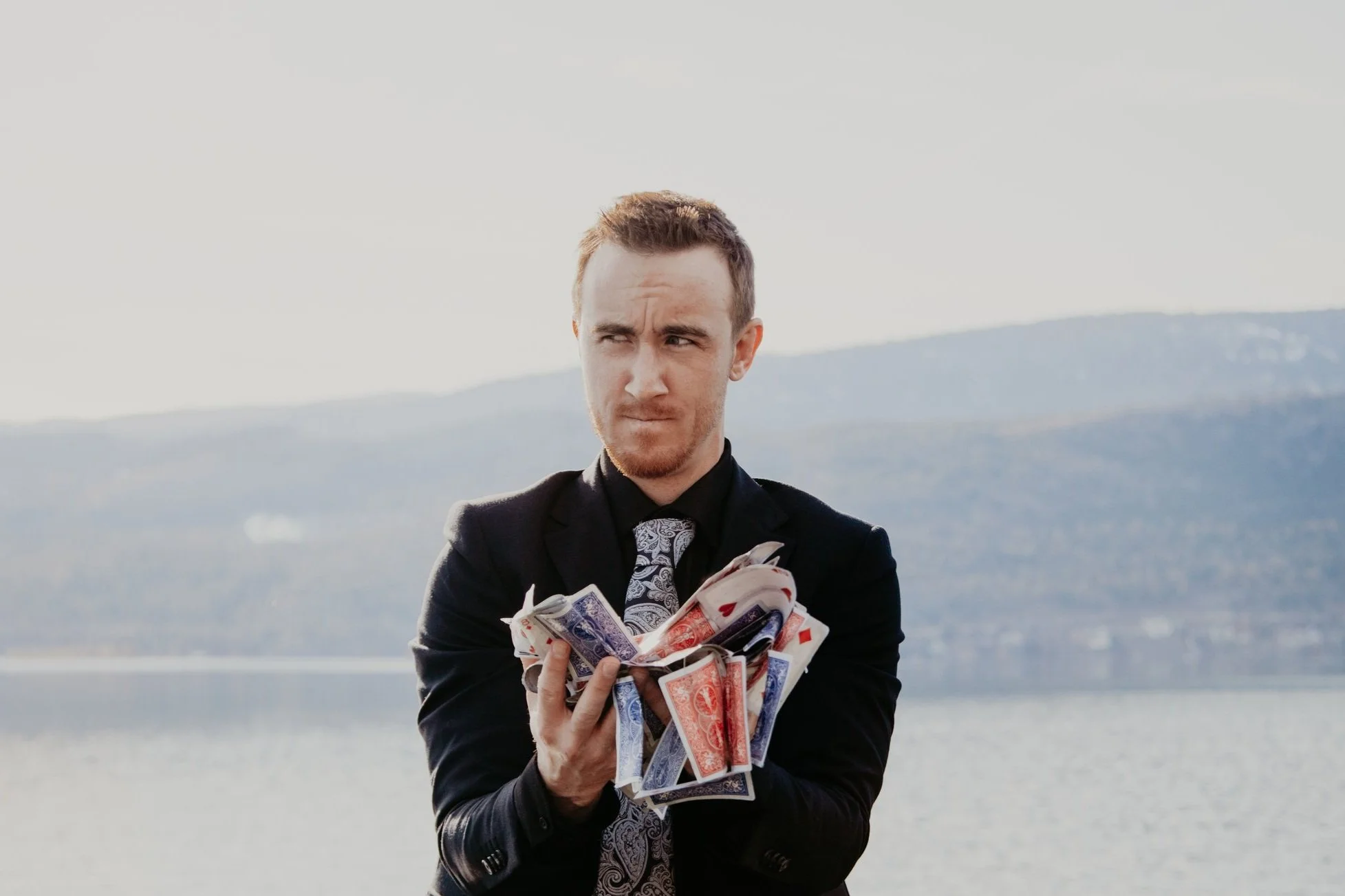 Magician & Mentalist for hire for Corporate events, weddings, private ...