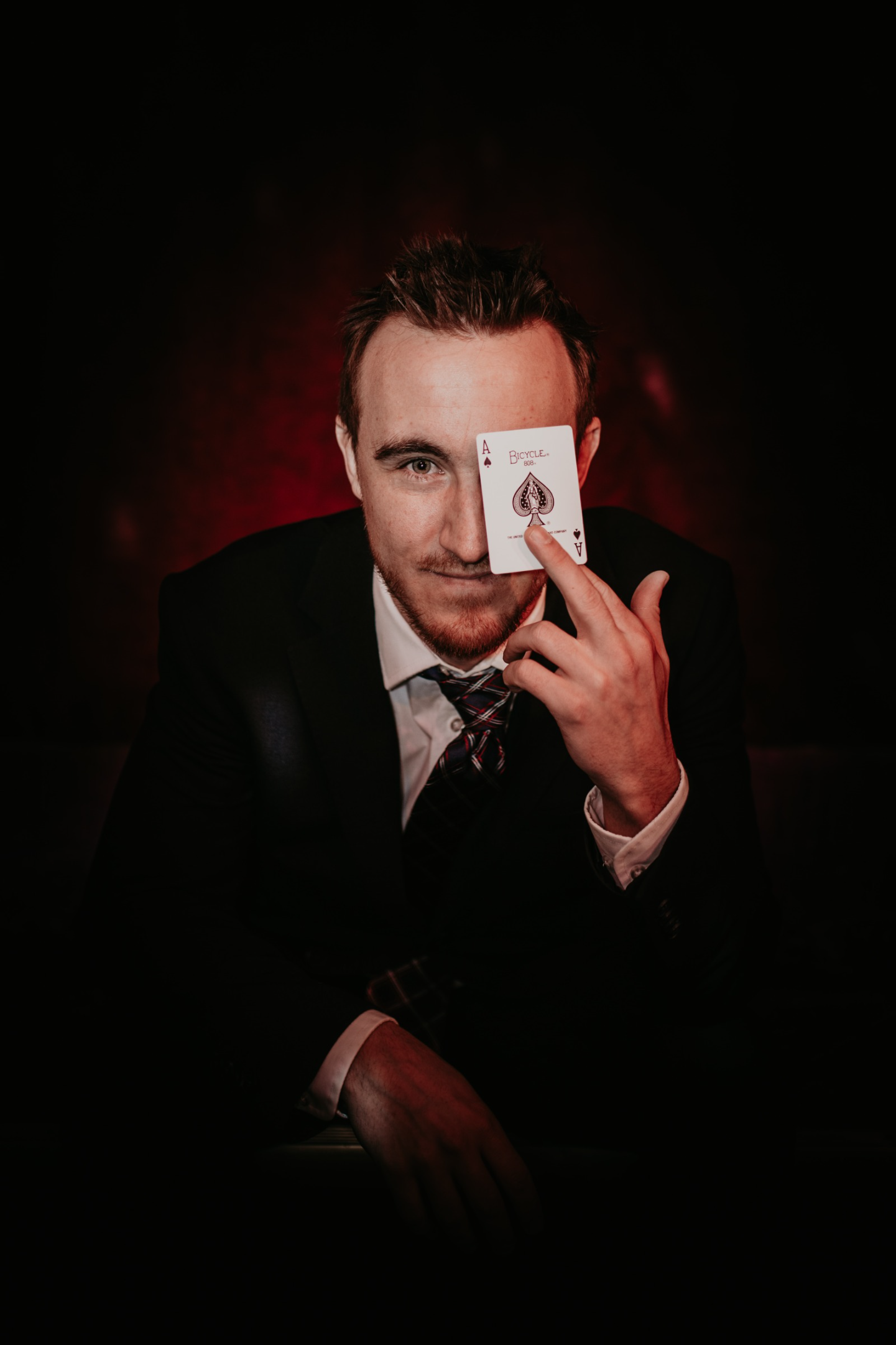 Ryan Michael Magic- Magician, Illusionist & Mentalist