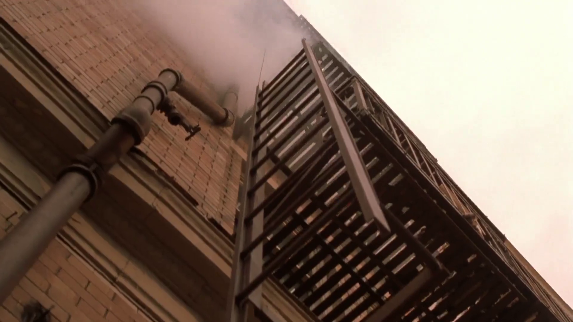 Final Destination 2 (2003) — Set-Jetter