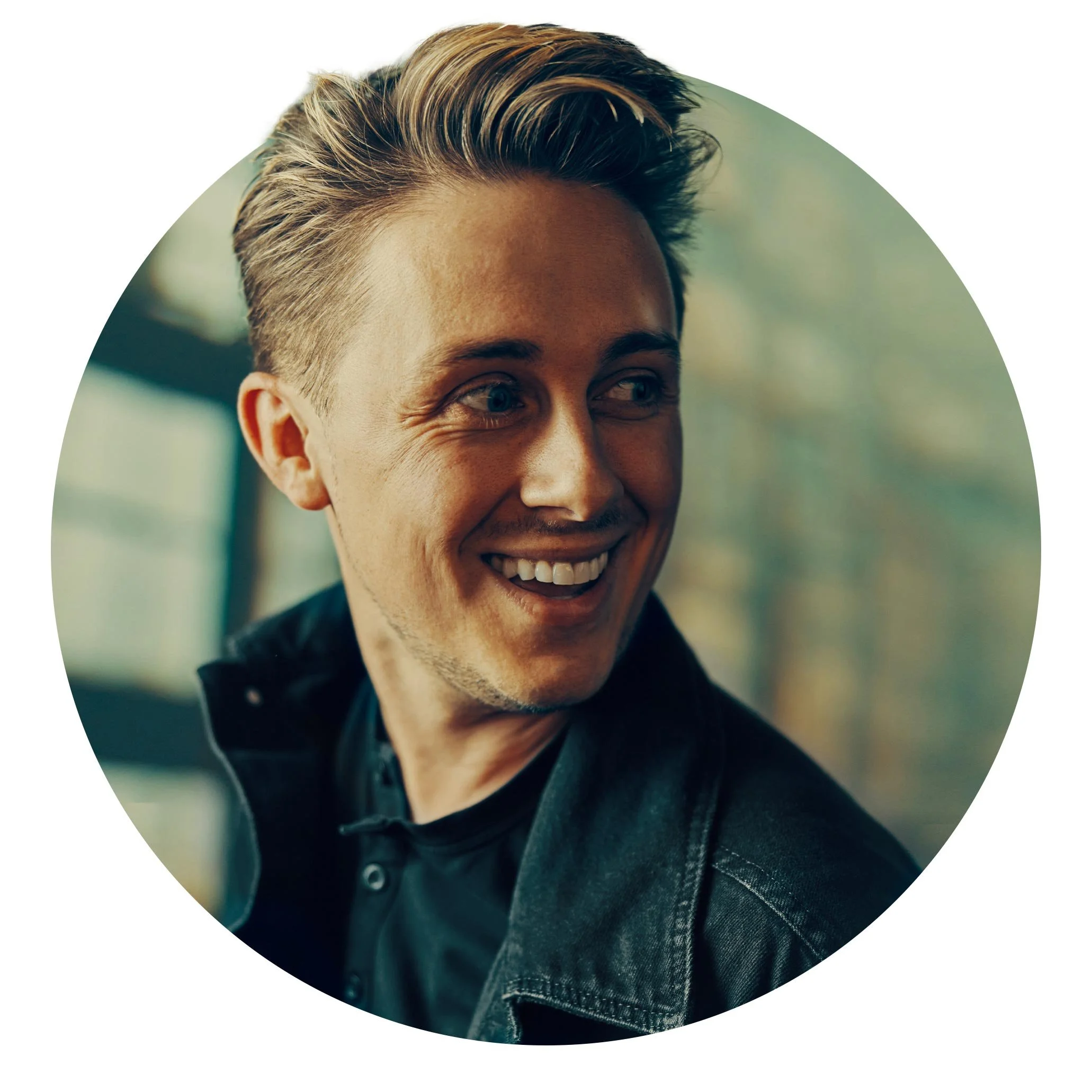 Jeremy Poland: Portrait & Commercial Photographer