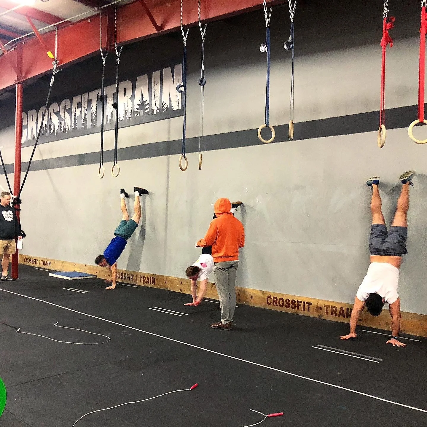 Crossfit Style Workouts At Gym | EOUA Blog