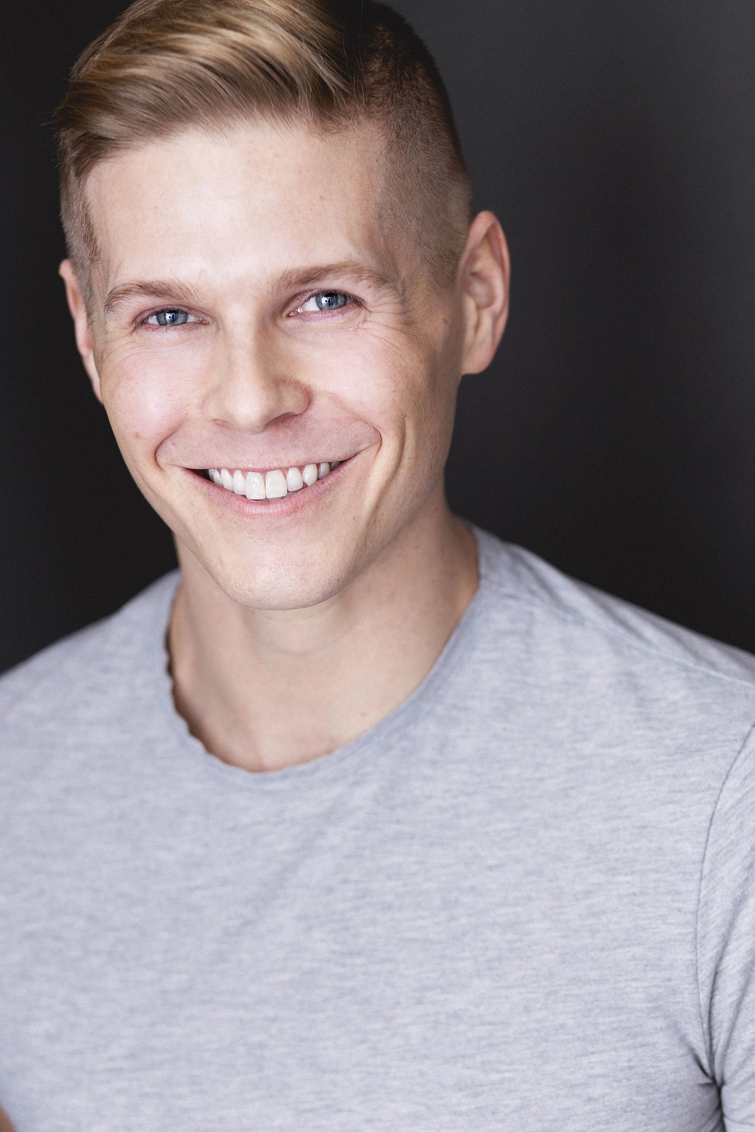 Alex Nordin Headshot & Resume. — Alex Nordin