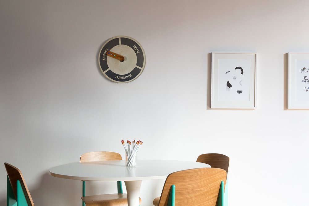 Has Your College Kid Eaten Lunch Today? Eez Clock Will Let You Know!