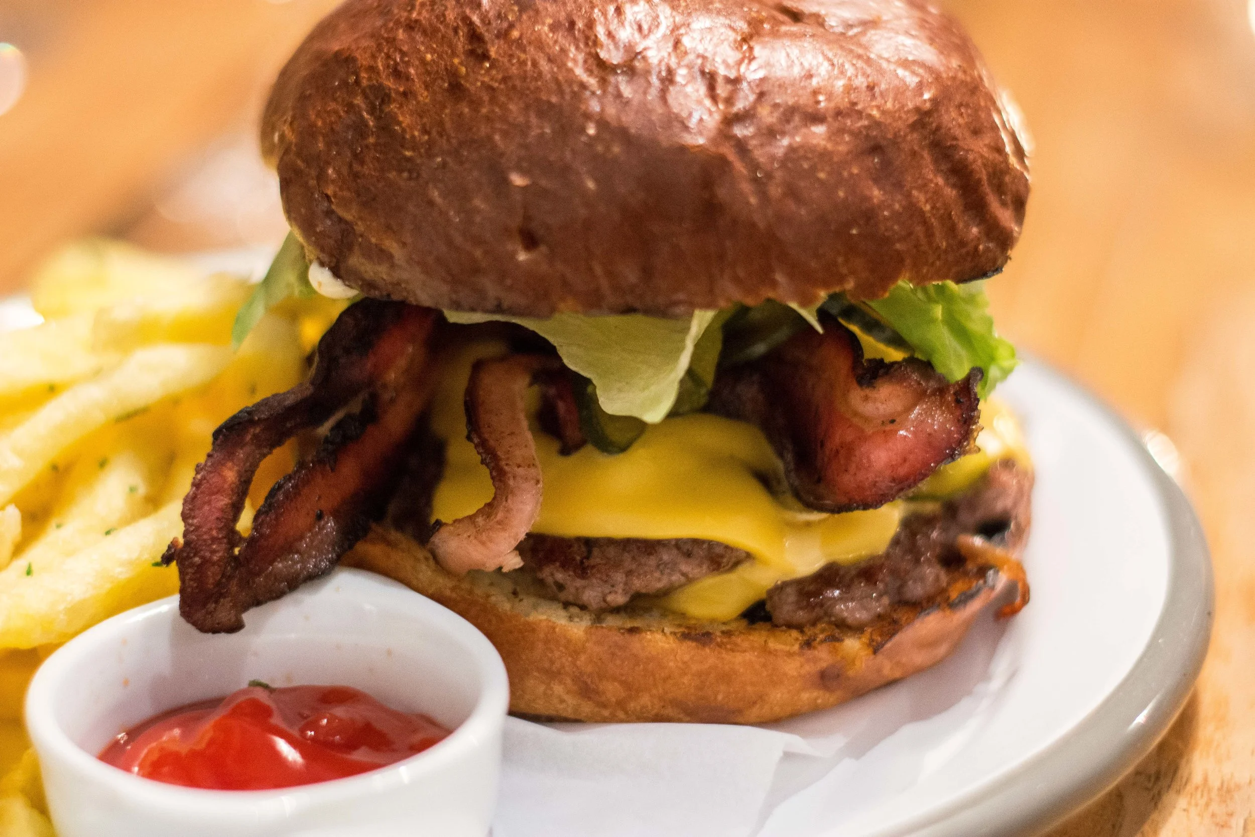 Best Burgers in Barcelona — BARCELONA FOOD EXPERIENCE