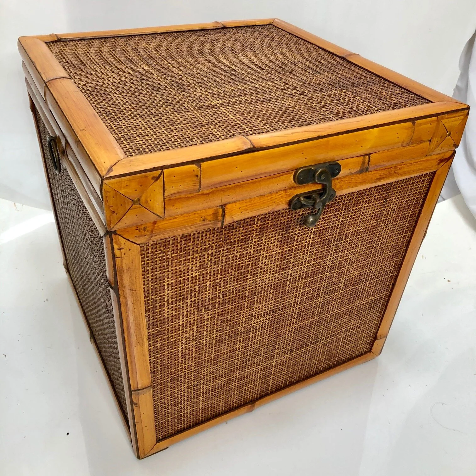 Storage Box/Table — Celebration Set Ups