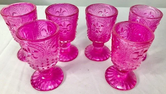Hot pink glass — Celebration Set Ups