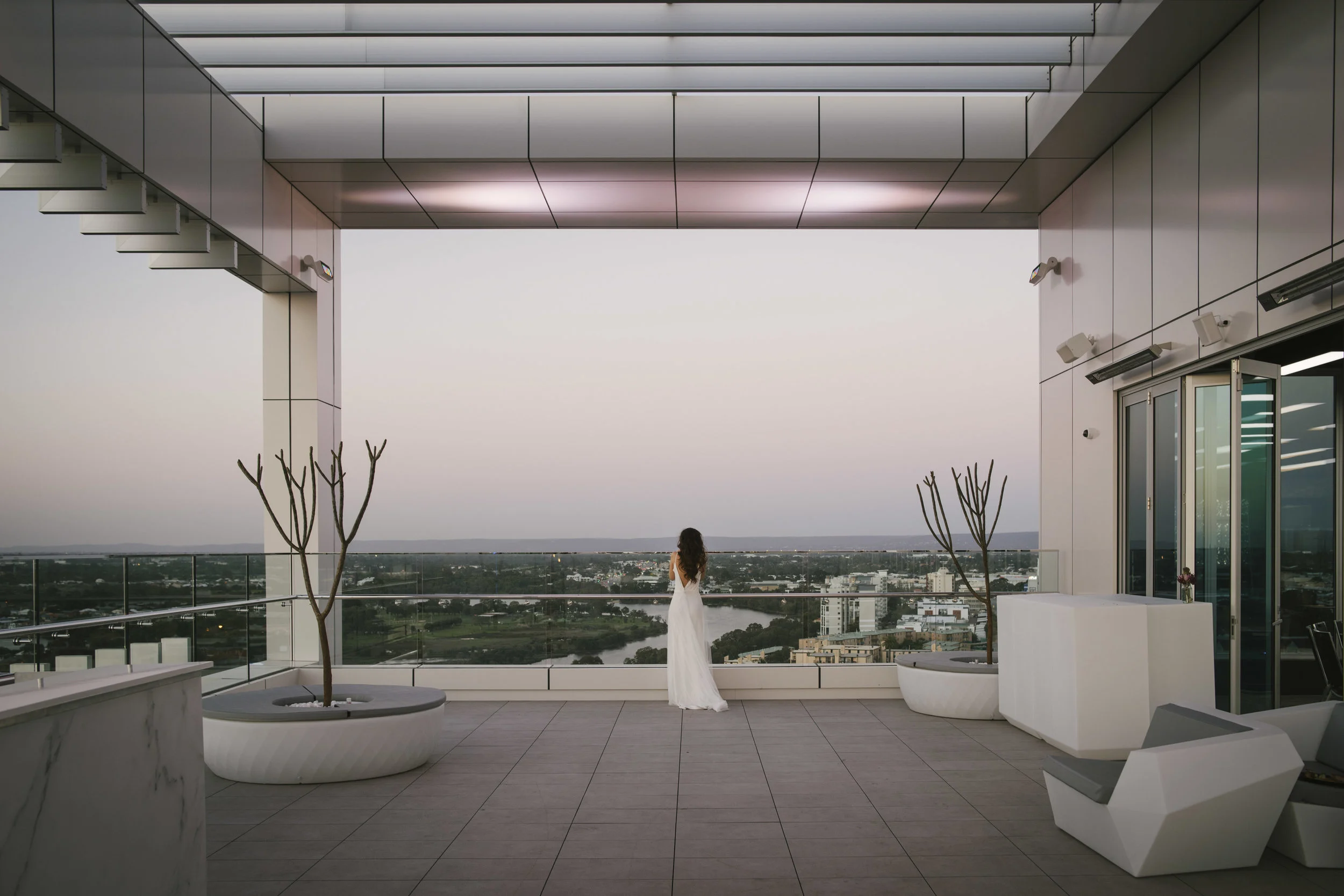 The Wedding Network | Sky High Glamour Styled Shoot | Aloft Perth ...