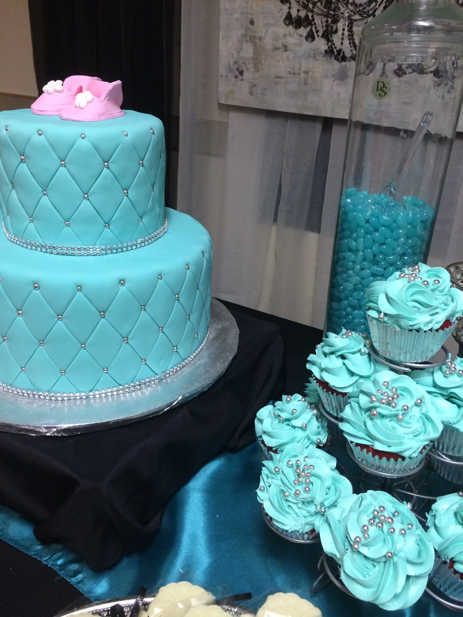 Designer Cakes — Delectable Desires Pastries & Cakes