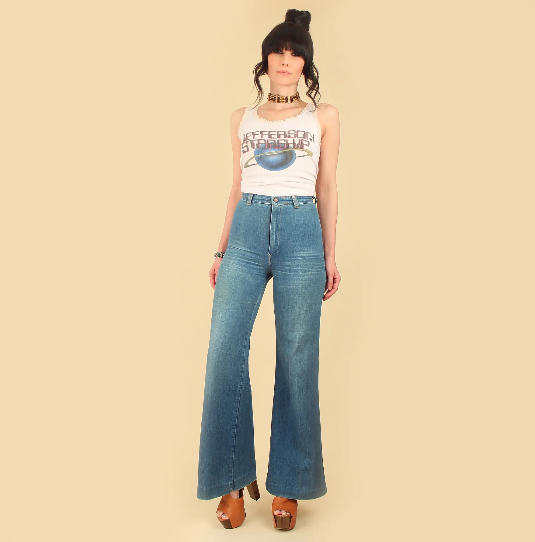 ViNtAgE DITTOS Jeans // High Waisted Bell Bottoms — Hellhound Vintage