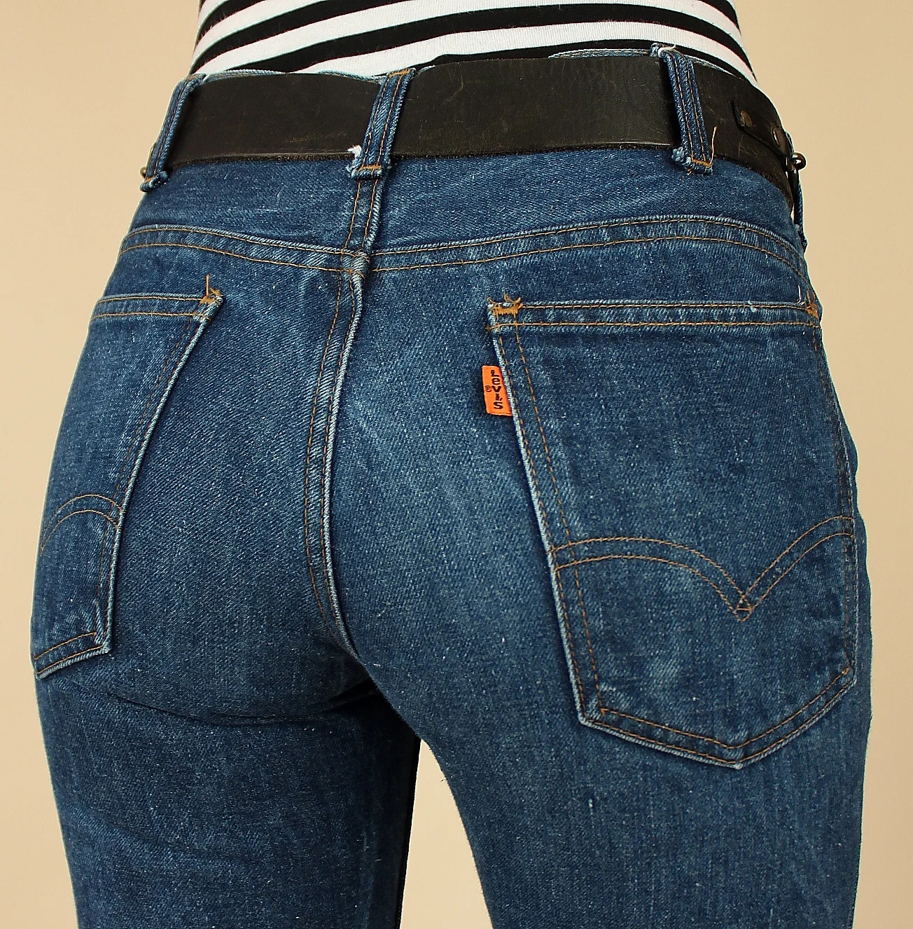 ViNtAgE 70's LEVI'S Bell Bottoms Jeans Dark Denim Extra Long Hippie Big ...