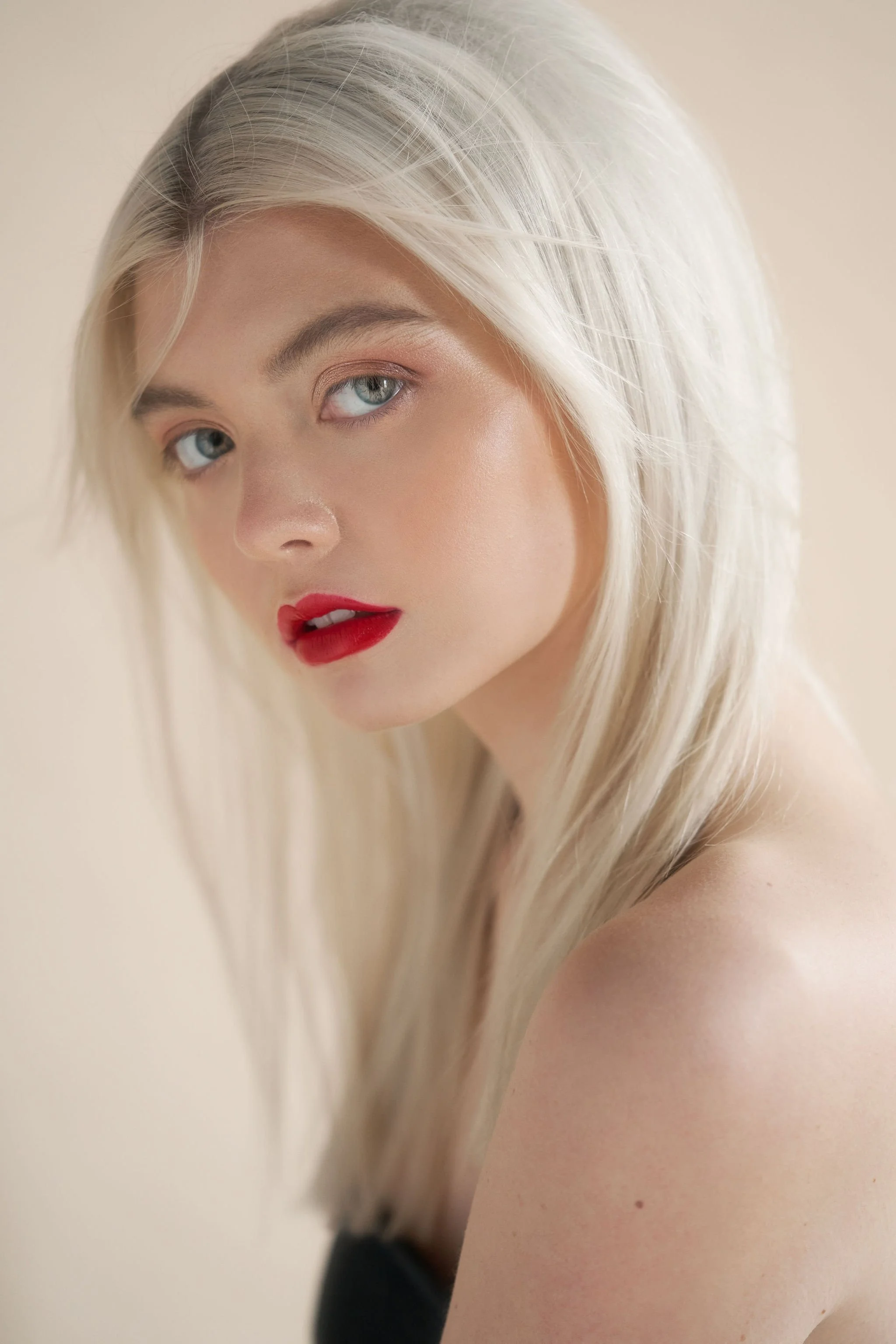 Arielle Lewis Studios - Portraits