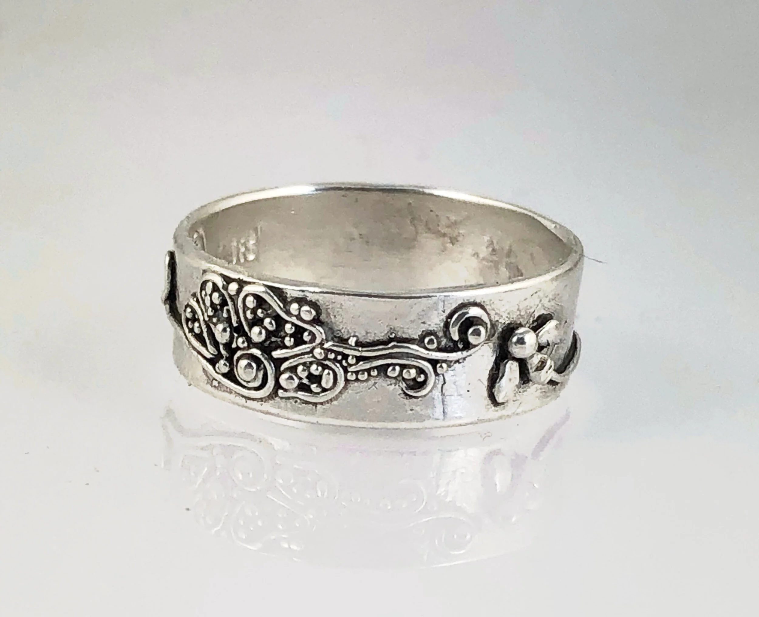 Pollinator Ring — SUSAN McDONOUGH JEWELRY Handmade Fine Jewelry