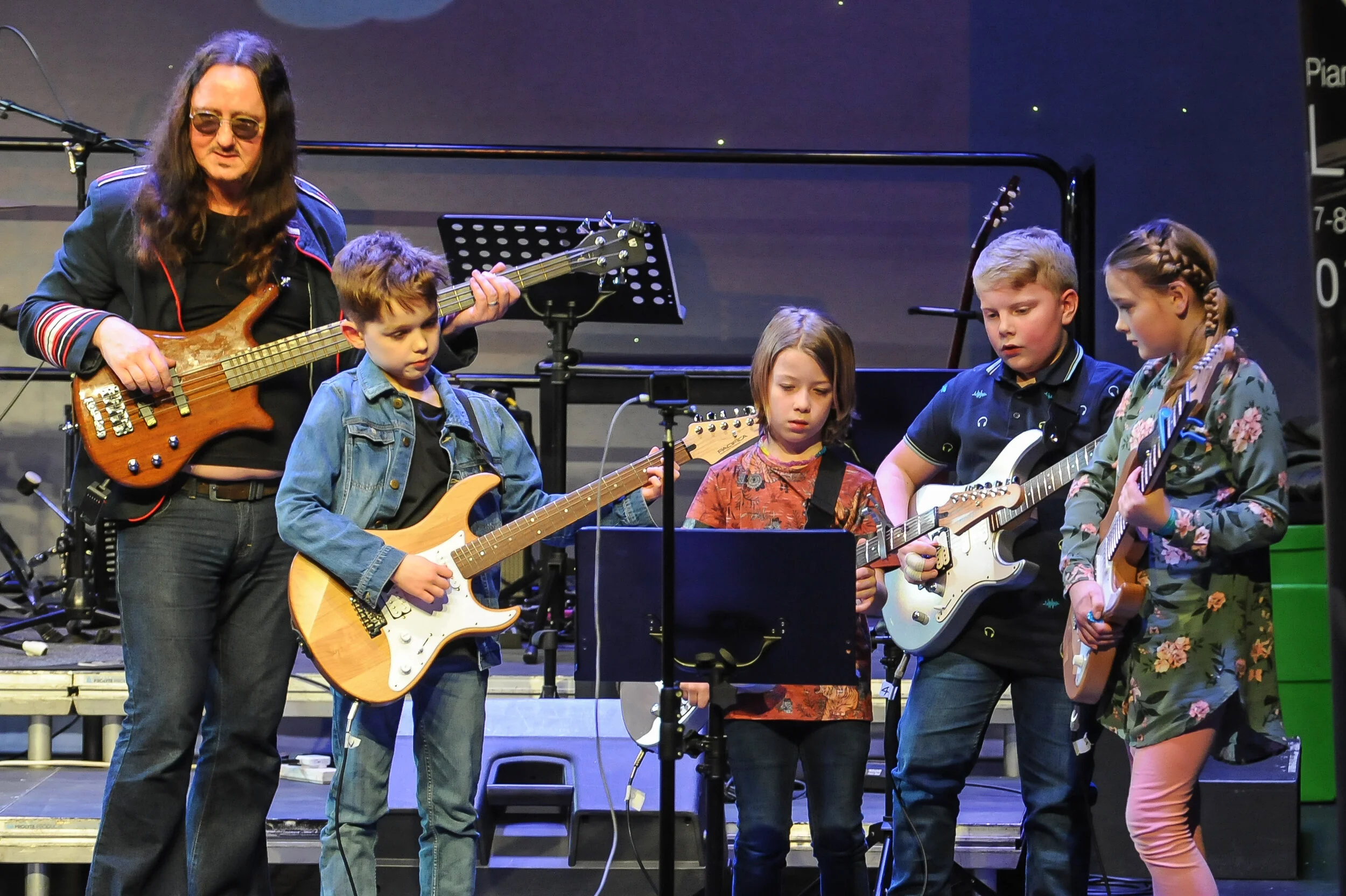 Stafford Music School - Online Guitar, Keyboard, Piano and Vocal lessons