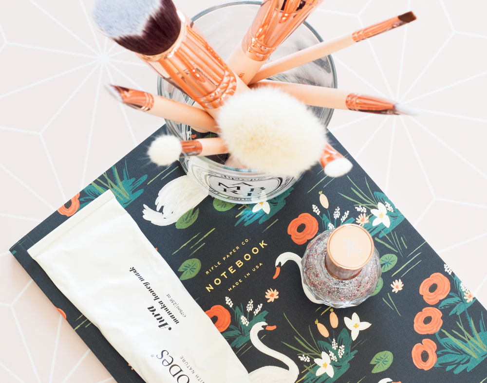 6 Awesome Things To Do On A Saturday — From Roses
