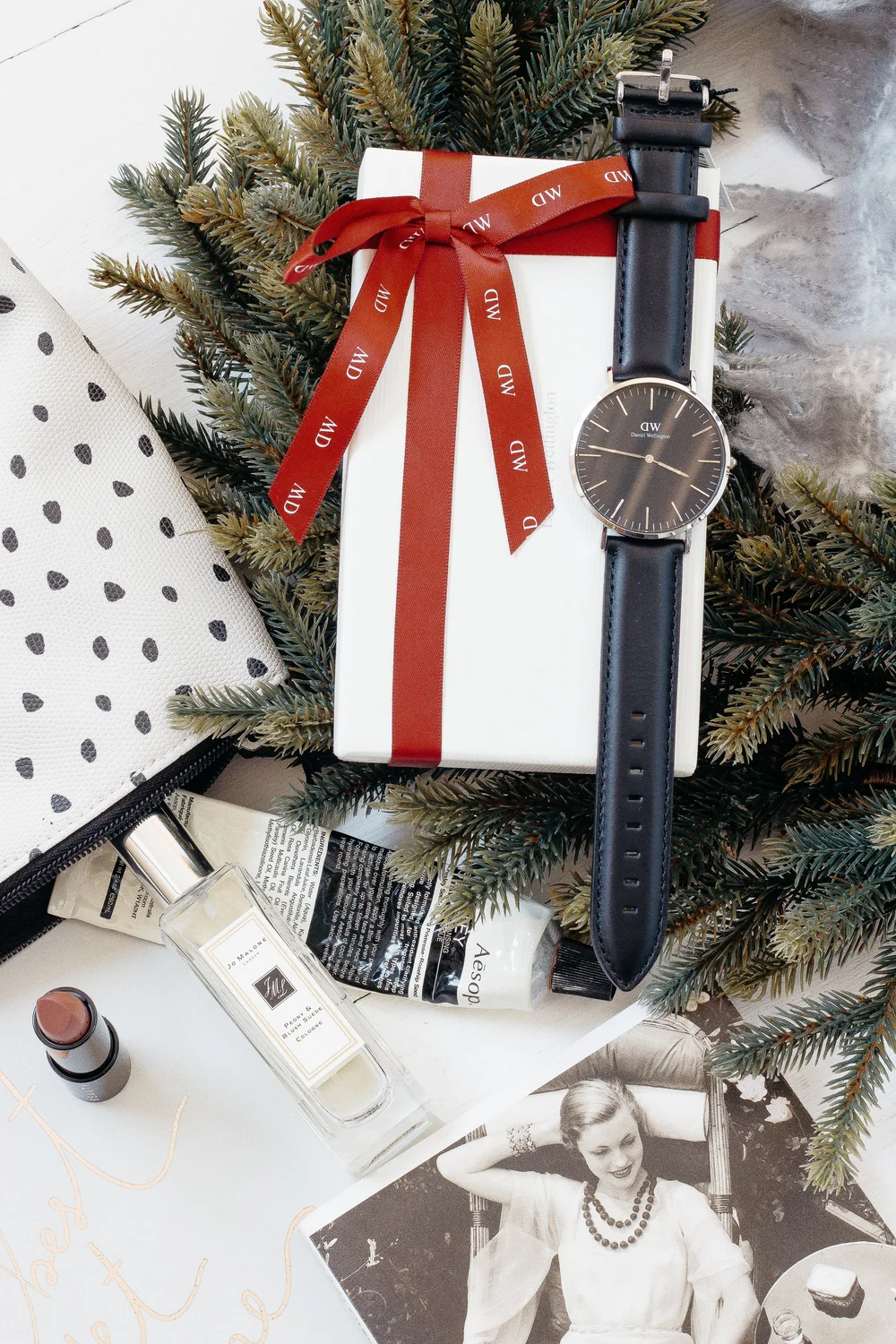 The Timeless Gift Guide For Any Occassion — From Roses