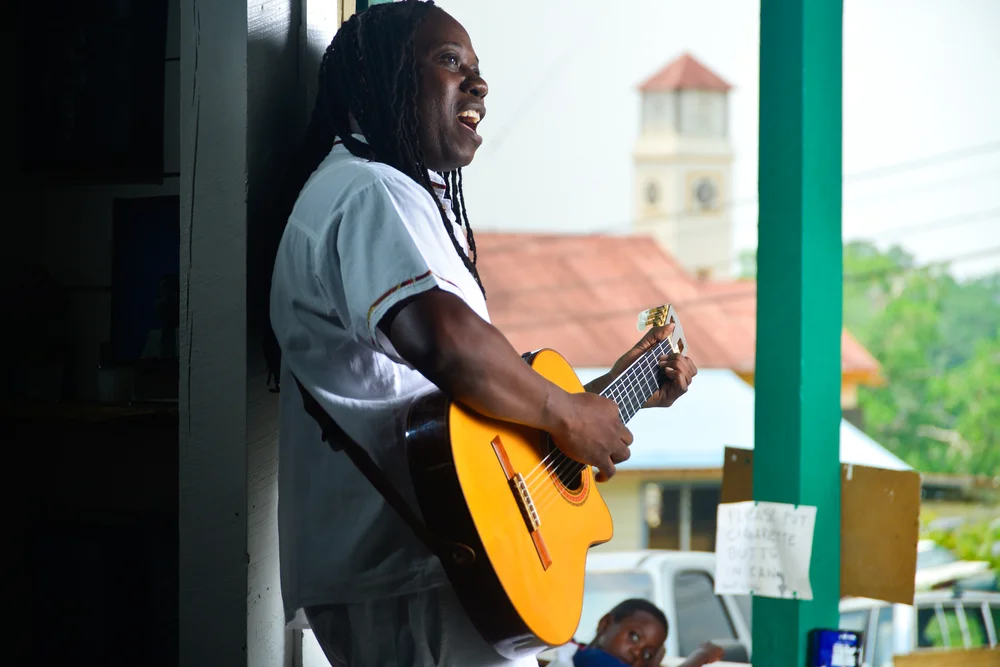 Biografia — Official Aurelio - aureliomusic.net