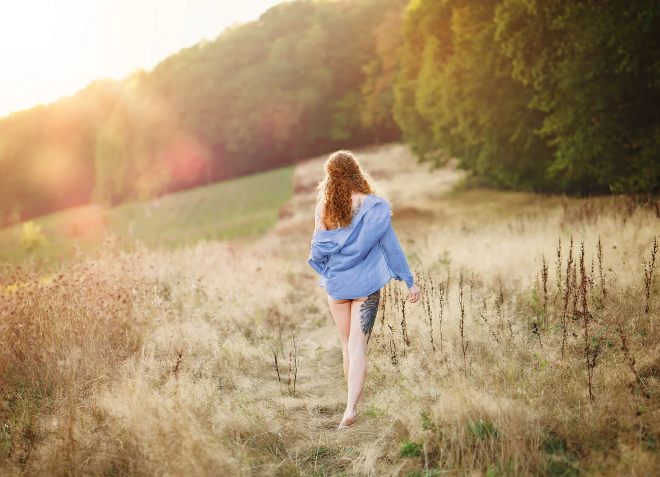 Outdoor Boudoir Session with Ashley, Ramstein Germany — Emotive ...