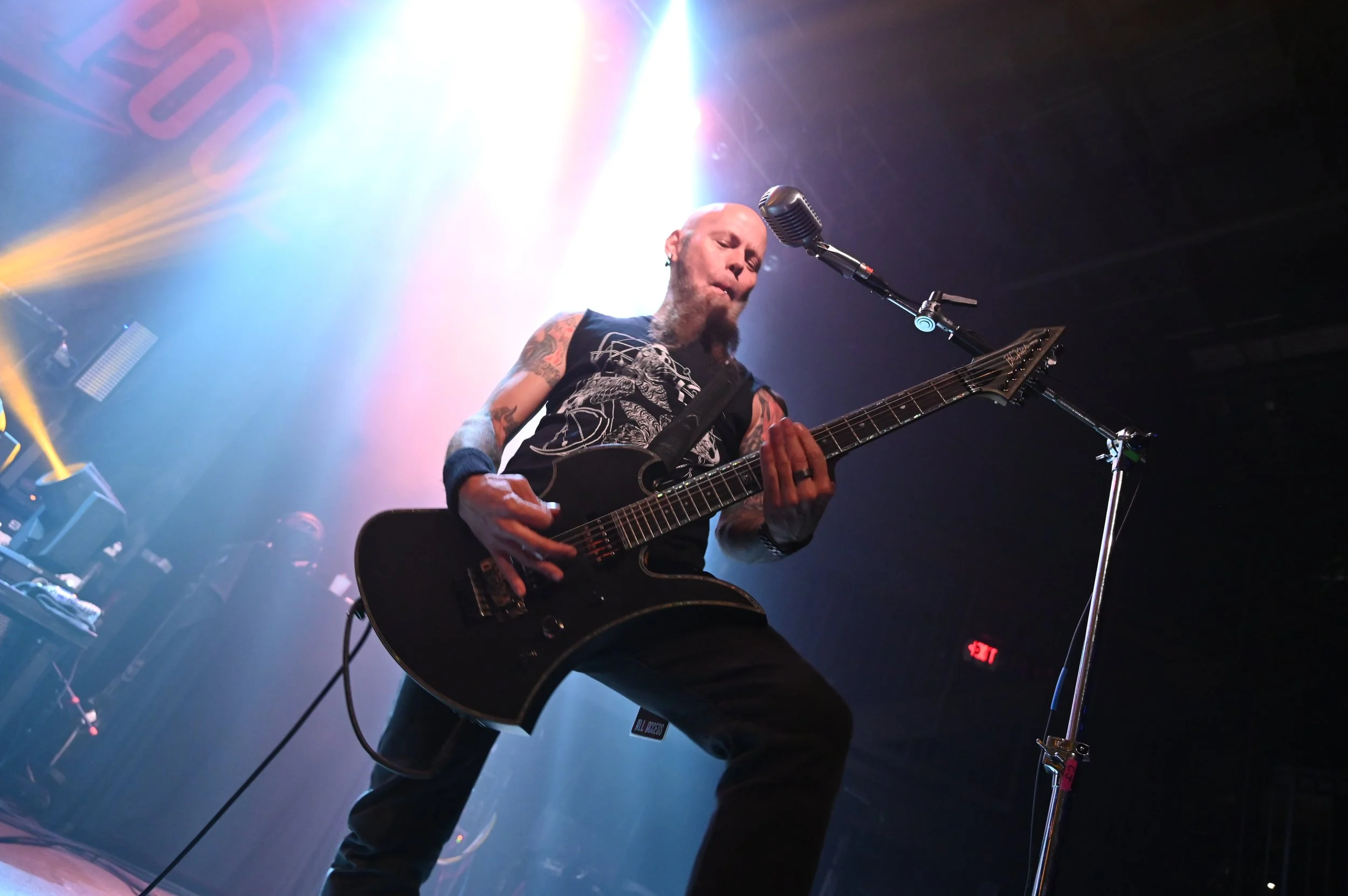 Drowning Pool — Just A Rock N Roll Junkie