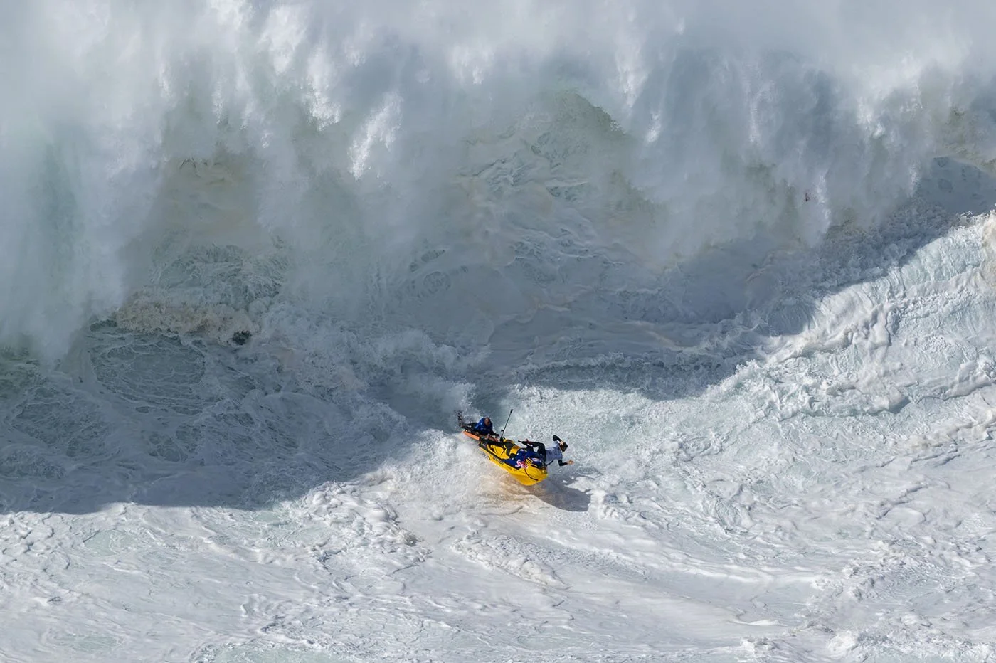 Nazaré's Big Wave Drama: Epic Surf Photography, Monster Wipeouts ...