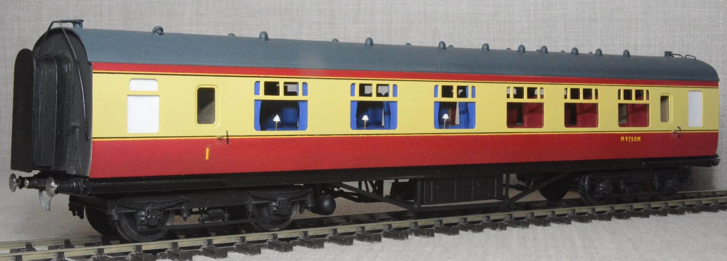 PASSENGER COACH SETS — Steamline Ltd.