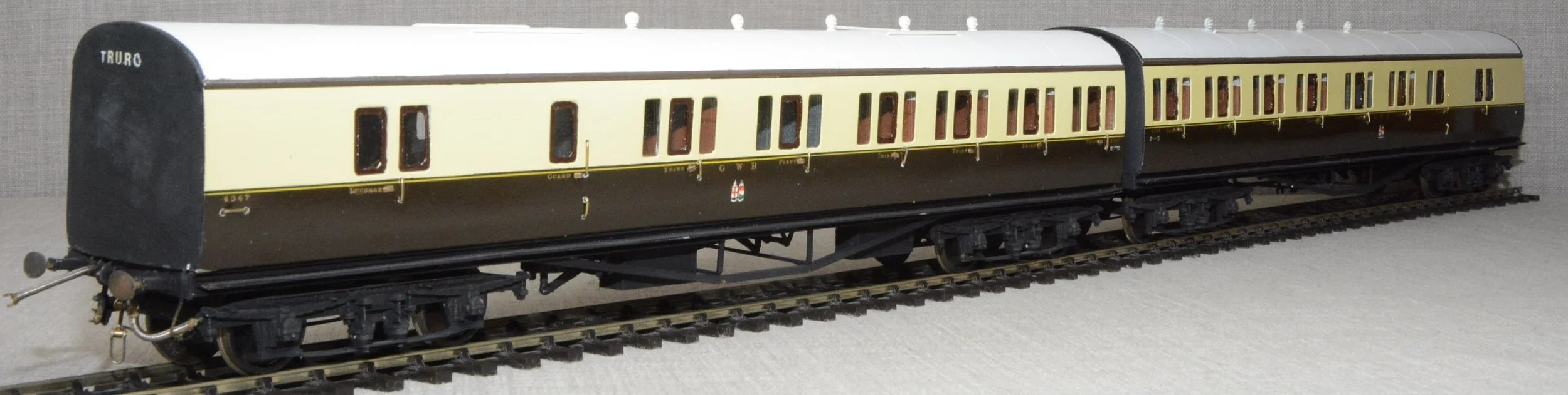 PASSENGER COACH SETS — Steamline Ltd.