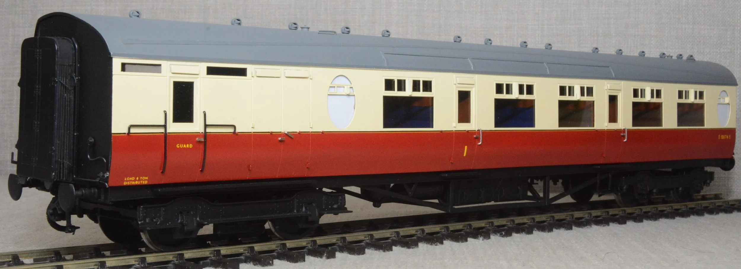 SINGLE PASSENGER COACHES — Steamline Ltd.