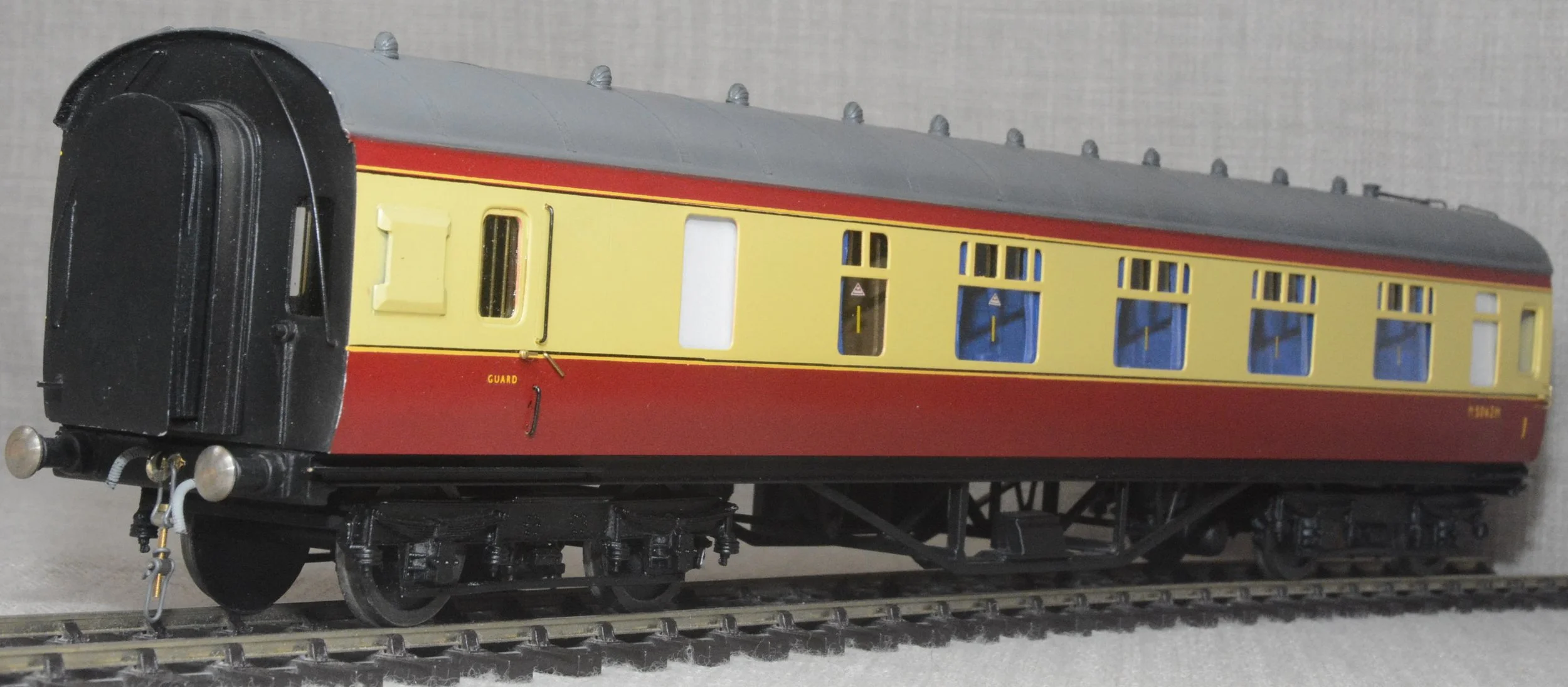 PASSENGER COACH SETS — Steamline Ltd.