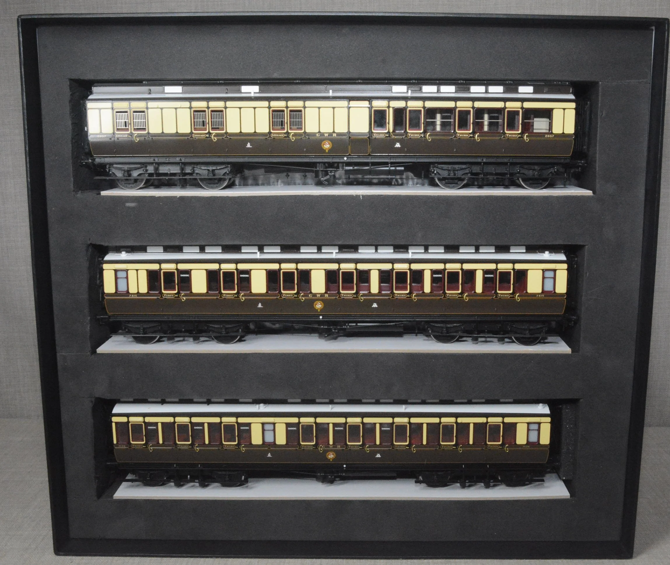 PASSENGER COACH SETS — Steamline Ltd.