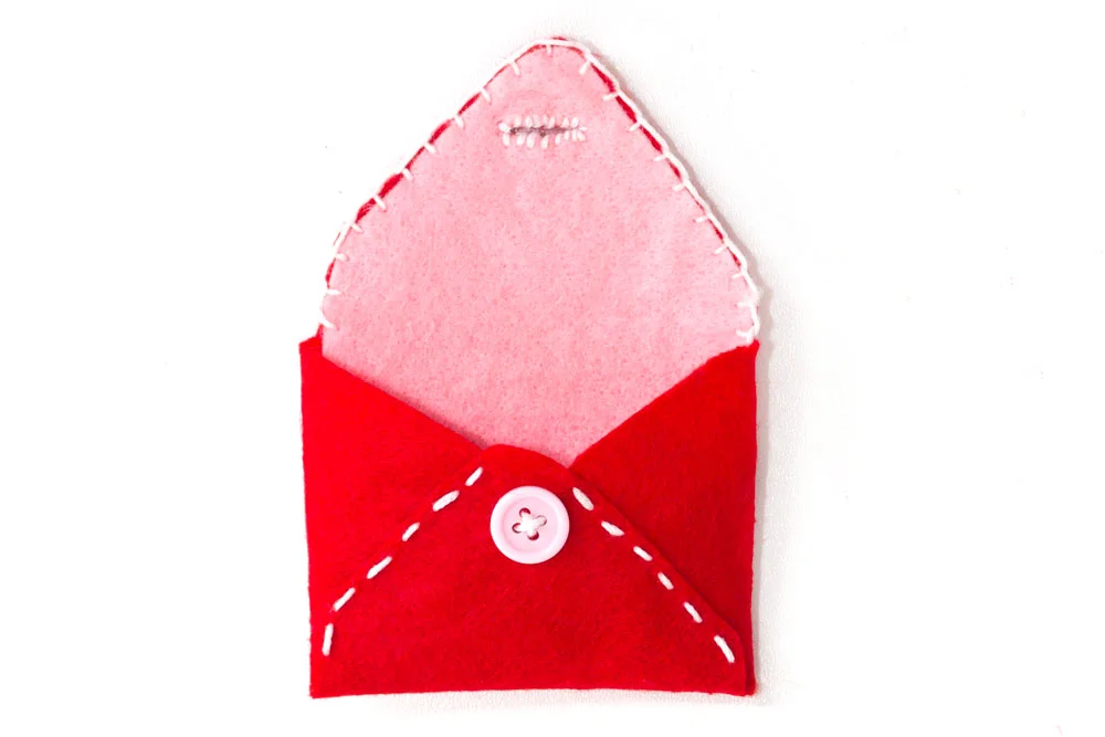 Valentines Felt Envelope — Doodle and Stitch