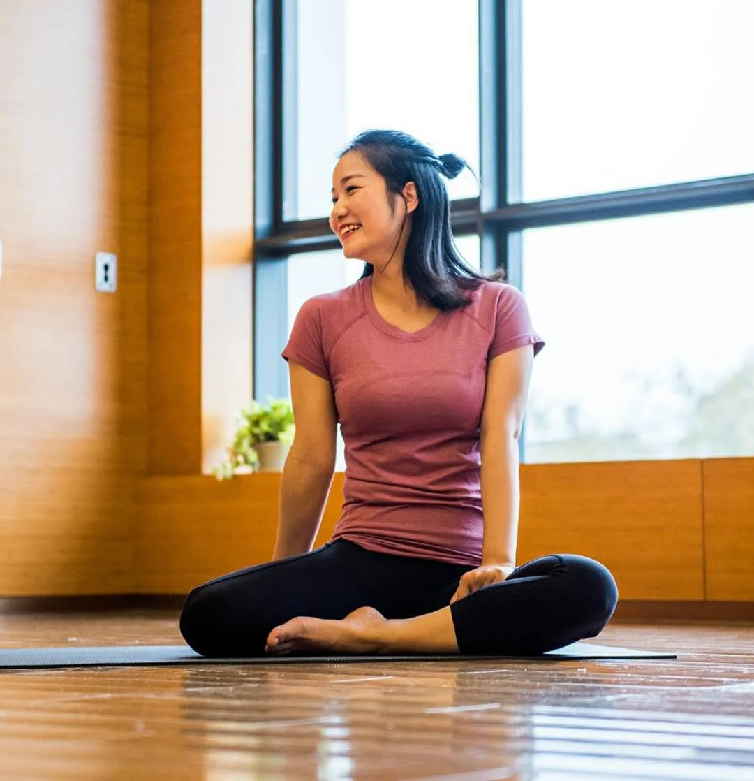 Our Teachers 我们的老师 — Astha Yoga