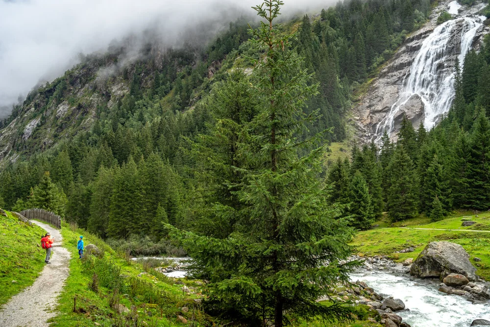Stubai - Die schönsten Wanderungen für die ganze Familie — Timm Humpfer ...