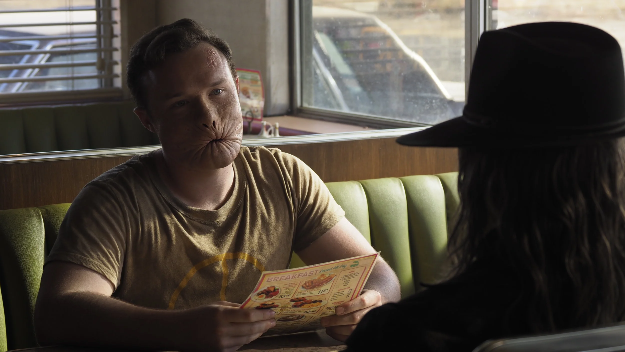 LACHLAN MOORE PHOTOGRAPHY.