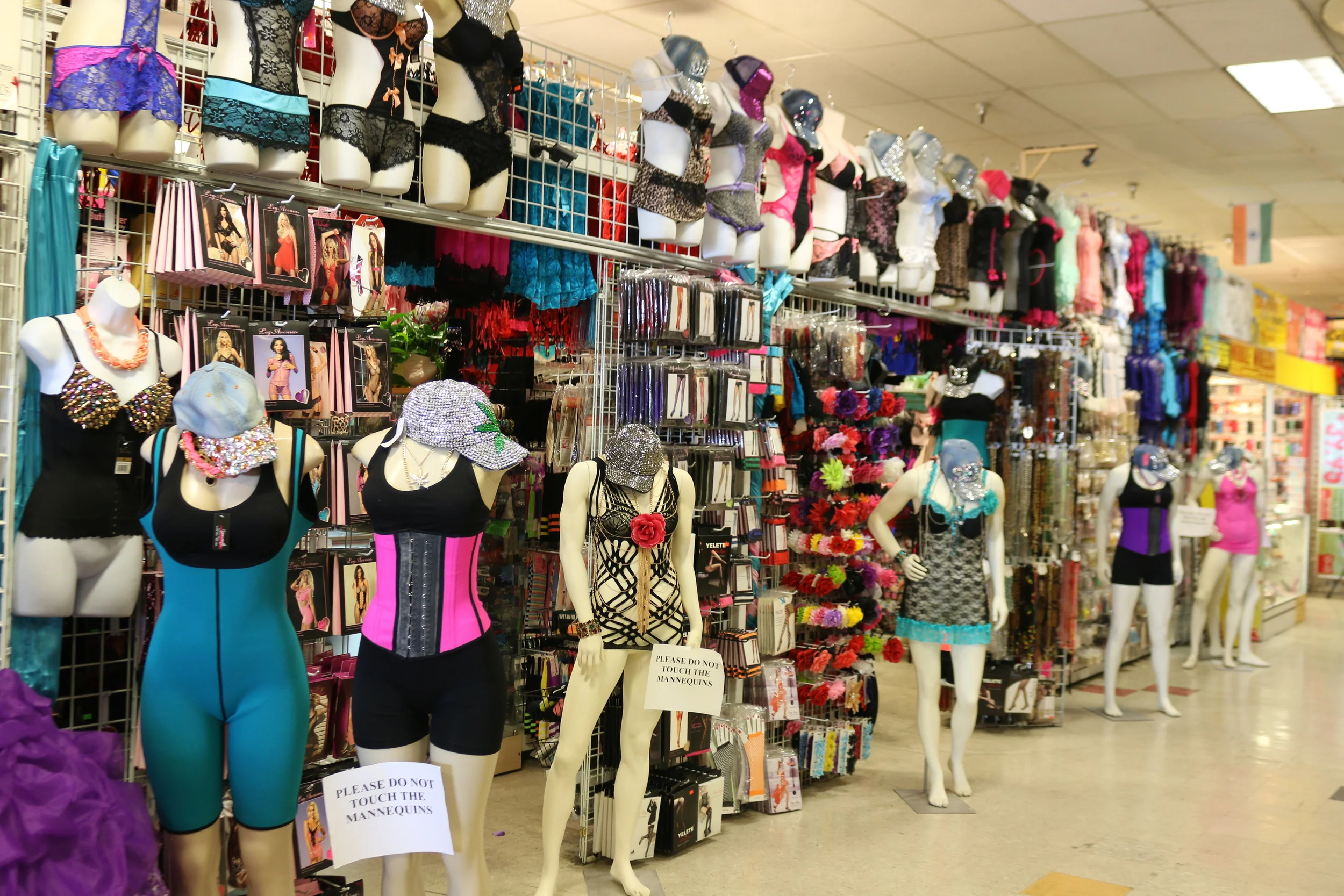 Palmdale International Shopping Mall