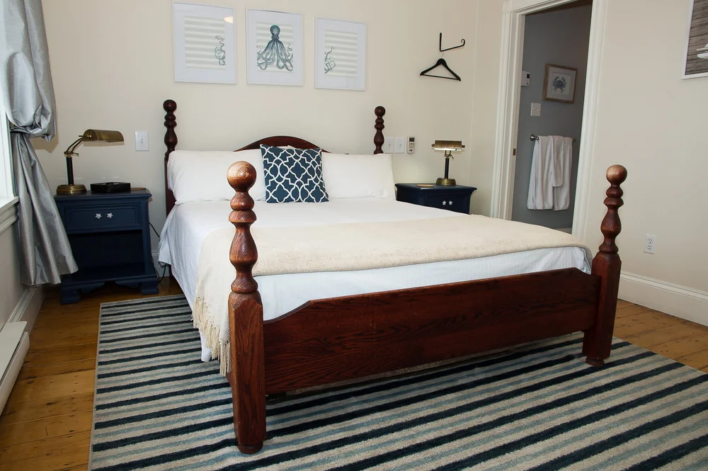 Stay — Salt Shaker Deli